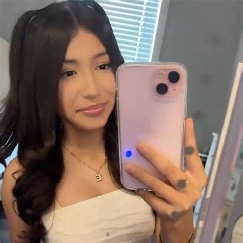 Chat With Esli Text Or Voice Enjoy Ai Chat Free And Safe