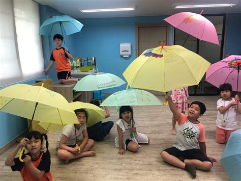 독서활용놀이 7회기 첨벙첨벙 비오는 날 진주시평거종합사회복지관