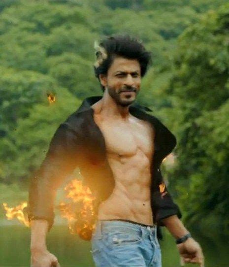 Best Images About Shahrukh King Khan On Pinterest Kareena Kapoor Kareena Kapoor Songs And