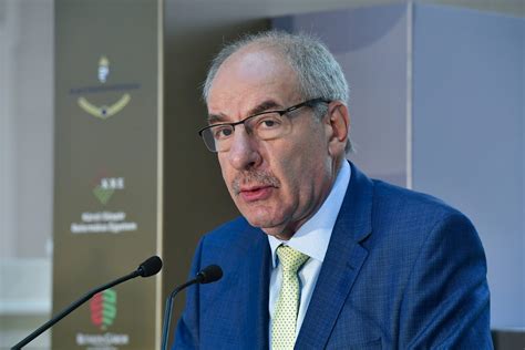 Hvg Hu 共和国の新大統領はピラミッド型のマーケティング ネットワークを運営していた Szmo Hu Walk News