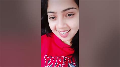 Bollywood Newpost Love Song Chain Mera Tune Le Liya Goldeevlogs