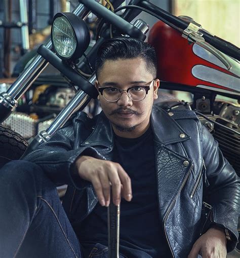 Gaya Rambut Cowok Paling Trendy Di Pertengahan Tahun