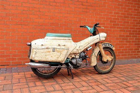 Lot 254 C1963 Ariel Pixie