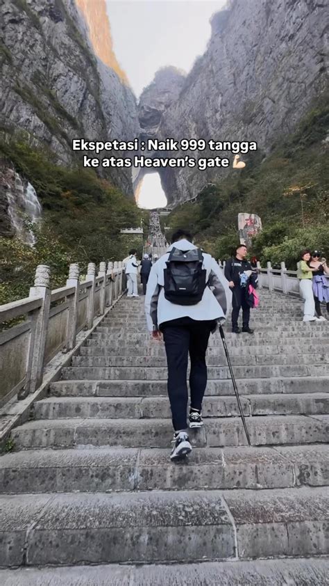 Fredy Wijaya Hello From Chong Qing 重庆 Aka The Cyberpunk City 🤩😳 📍洪崖洞