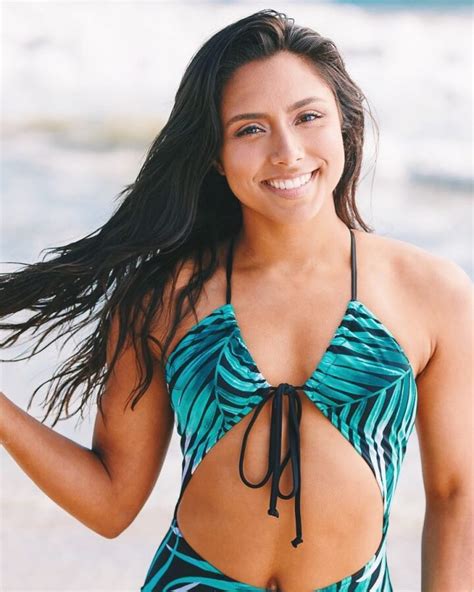 Michelle Khare Sexy Pics Sexy Youtubers