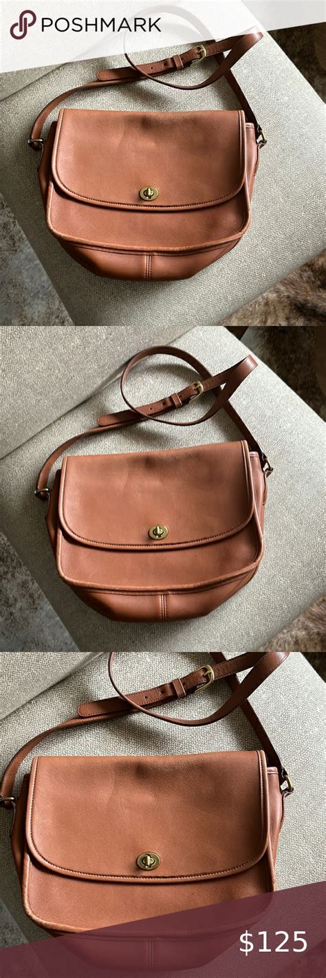 Vintage Coach Crossbody Bag Turn Lock Medium Size Coach Crossbody Bag