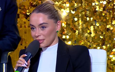 ყველა მეკითხებოდა აქამდე რატომ არ წამოხვედი აქამდე რატომ არ დააღწიე თავი საკმაოდ რთულია