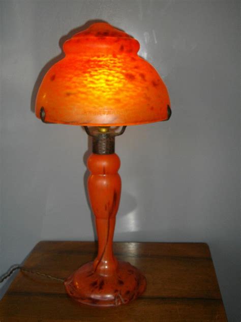 Lampe Champignon Daum Nancy - vases et objets en verre