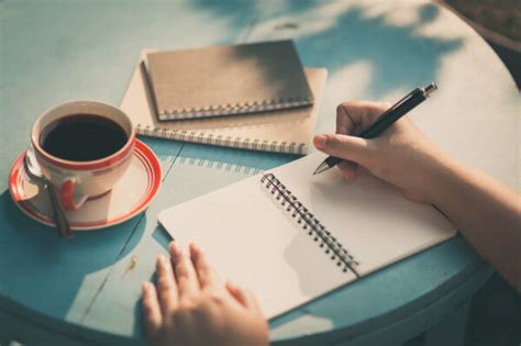 What Is A Plot Hole And How Can You Avoid Writing Them Screencraft