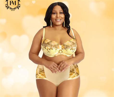 Full Figured Women Lingerie