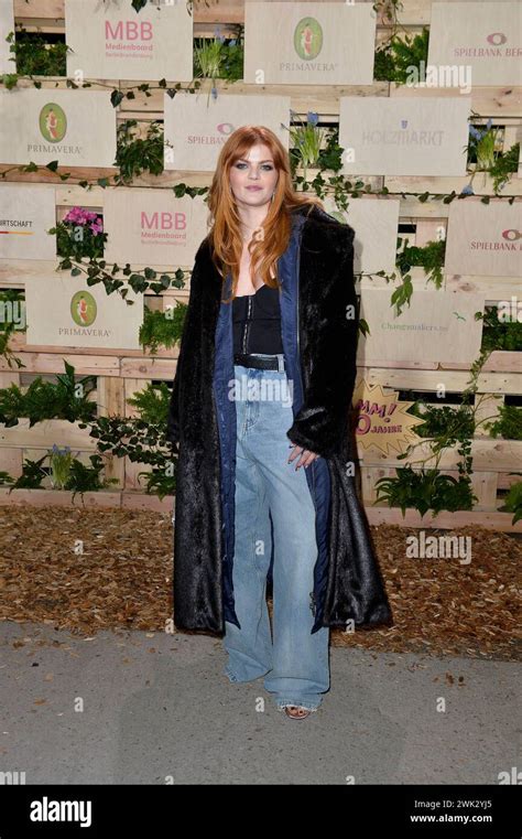 Sophie Passmann Beim Medienboard Bei Den 74 Internationalen