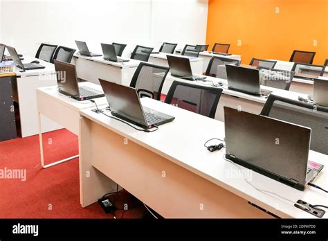 Empty Science Lab Classroom Hi Res Stock Photography And Images Alamy