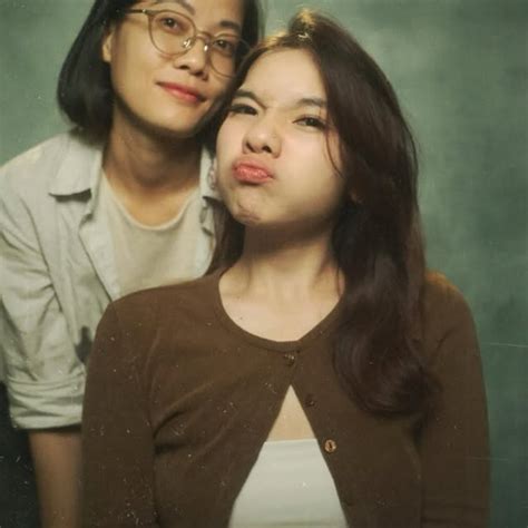 S Smurfrn • Threads Say More S Smurfrn • Threads Say More