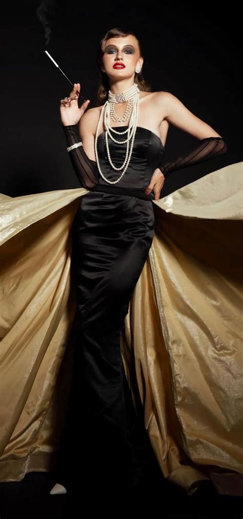 Old Hollywood Themed Dresses