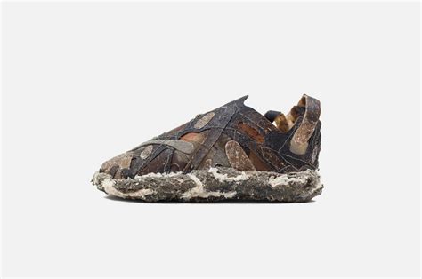 Top 10 Futuristic Footwear To Give You The Ultimate Fashionably