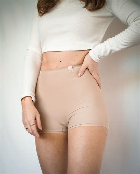 Stay Shy Short Variable The Label