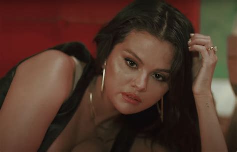 Selena Gomez Drops Her Calm Down Music Video