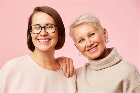 Retrato De Madre E Hija Foto Premium