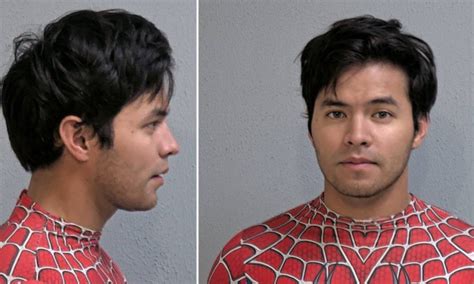 Arrestan A Un Joven Vestido De Spider Man Por Conducir Ebrio Austin