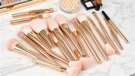 15 Best Luxury Makeup Brushes That Will Elevate Your Beauty Routine