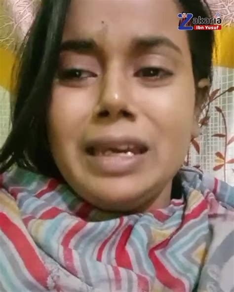 লাইভে এসে কাঁদলেন ছাত্রলীগ নেত্রী মারধার লাঞ্চনার অভিযোগ সাধারণ সম্পাদকের বিরুদ্ধে লাইভে এসে