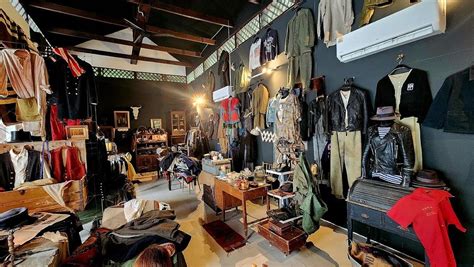 Aden Fed Vintage Clothing Chiang Mai Thailand Hours Address