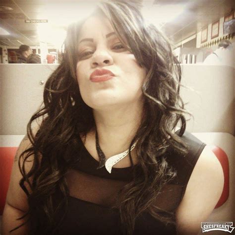 Gloria Shesfreaky