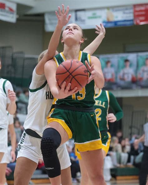 Grandfathers Memory Inspires Howell Basketball Star Gabby Piepho
