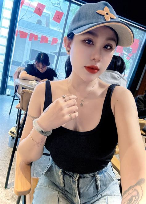 Lê Thị Mỹ Ngọc Lê Thị Mỹ Ngọc Added A New Photo Lê Thị Mỹ Ngọc Lê Thị Mỹ Ngọc Added A New Photo