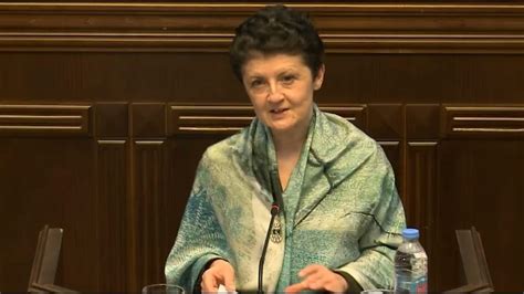 ვის ეფერება უნებართვოდ თაკო ჩარკვიანი Youtube