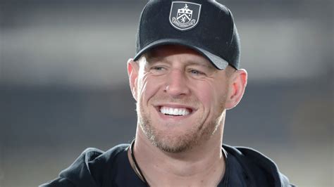 Jj Watt Made Ian Eagle Look So Small In Nfl Announcing Debut