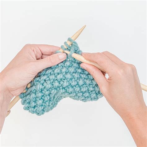 Seed Stitch For Knitting [2 Easy Methods]