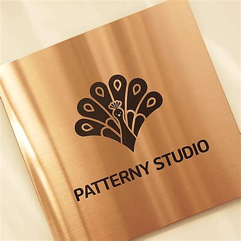 이요안나 패터니스튜디오 패턴디자인 패턴일러스트 까마귀와 검정 드로잉으로 만든 패턴 멍~ ️ ️ ️ ️ ️🖤👀 반짝이는 재질과 패턴이 매력적인 종이들을