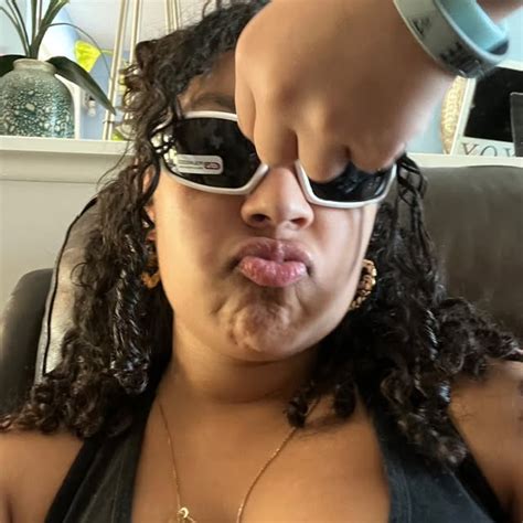 Mixedneyna Threads Say More