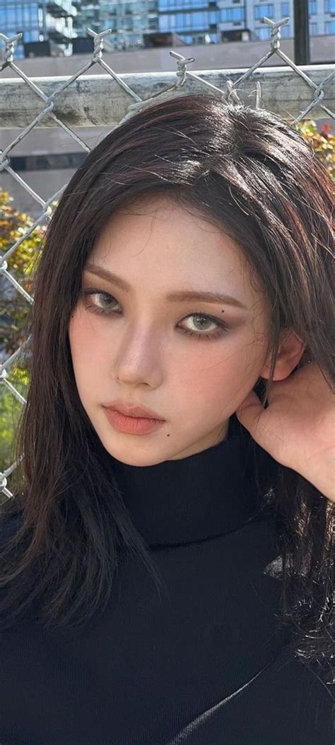 Пин от пользователя 김지현 на доске 스모키 메이크업