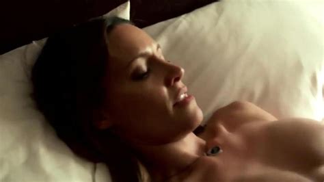 Emmanuelle Chriqui Lesbian