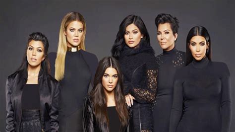 نگاهی به پوشش متفاوت تمام خواهران کارداشیان و جنر؛ از کلویی و کیم و کورتنی تا کایلی و کندال چی