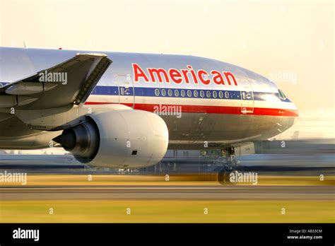 Commercial Airplanes American Airlines