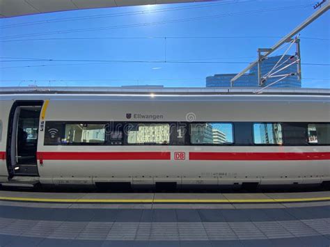 Ice Td Dbag Class 605dmu Db High Speed Train Caught In The Vienna