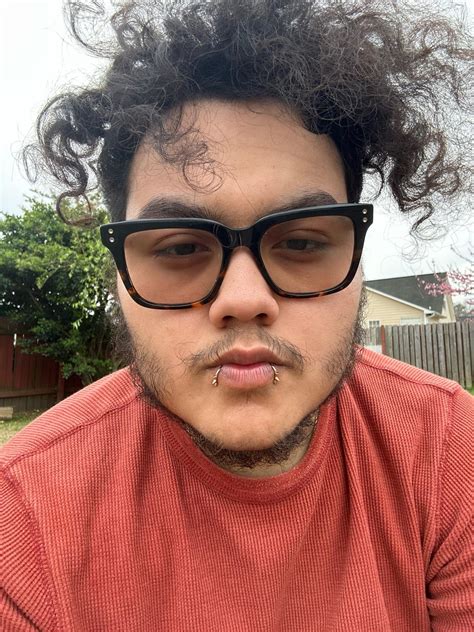 Can Someone Make Me In This Game I Dont Know Where To Post This R