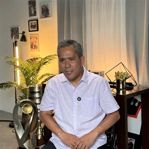 Eric M Redulfin Added A New Photo Eric M Redulfin