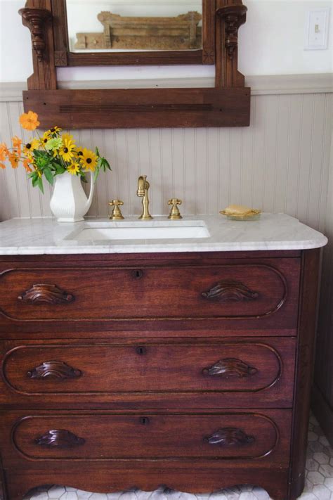 Antique Dresser Turned Into Vanity Diy Bathroom Vanity Dresser