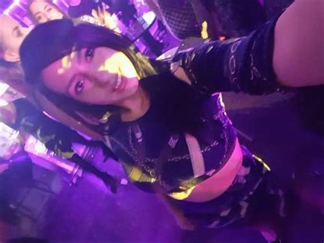 Foto Enki Bracaj Sexy Presentatrice Il Giornale