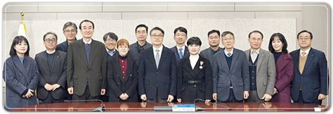 호남대정년퇴직 교원 정부포상 및 공로패 수여 위키트리