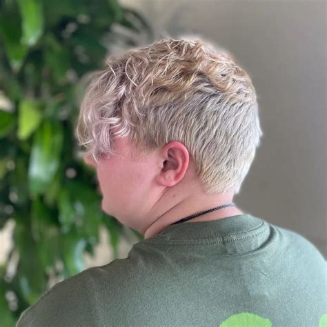 80 Stylish Long Pixie Cut With Bangs Trends