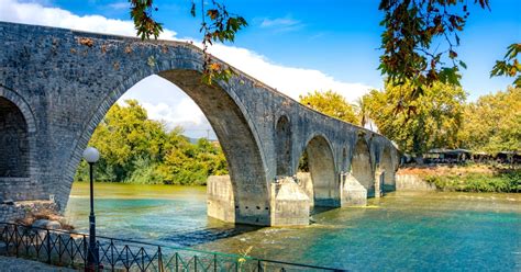 Arta City Tour | musement