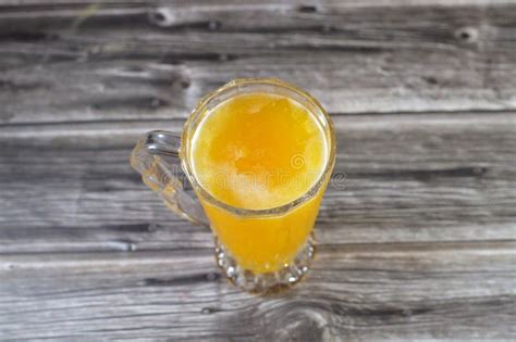 Float Peach Fruit Drink With Real Fruit Pieces Can Refrigerated And Cold Refreshing Natural