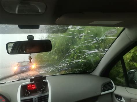 ЦУК На 112 има повеќе од 200 пријави на штети од невремето во Тетово Независен Весник