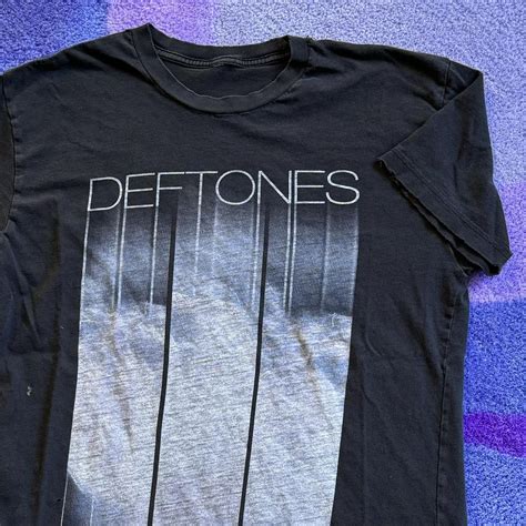 Deftones Tee Fits S Measures 245” Length X 185” Depop