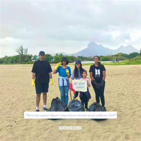 ~Тайлбар Юнгигийн эцэг эх нь анх удаа тоглолтод нь ирж байсан Юнги аав ээж хоёроо олж